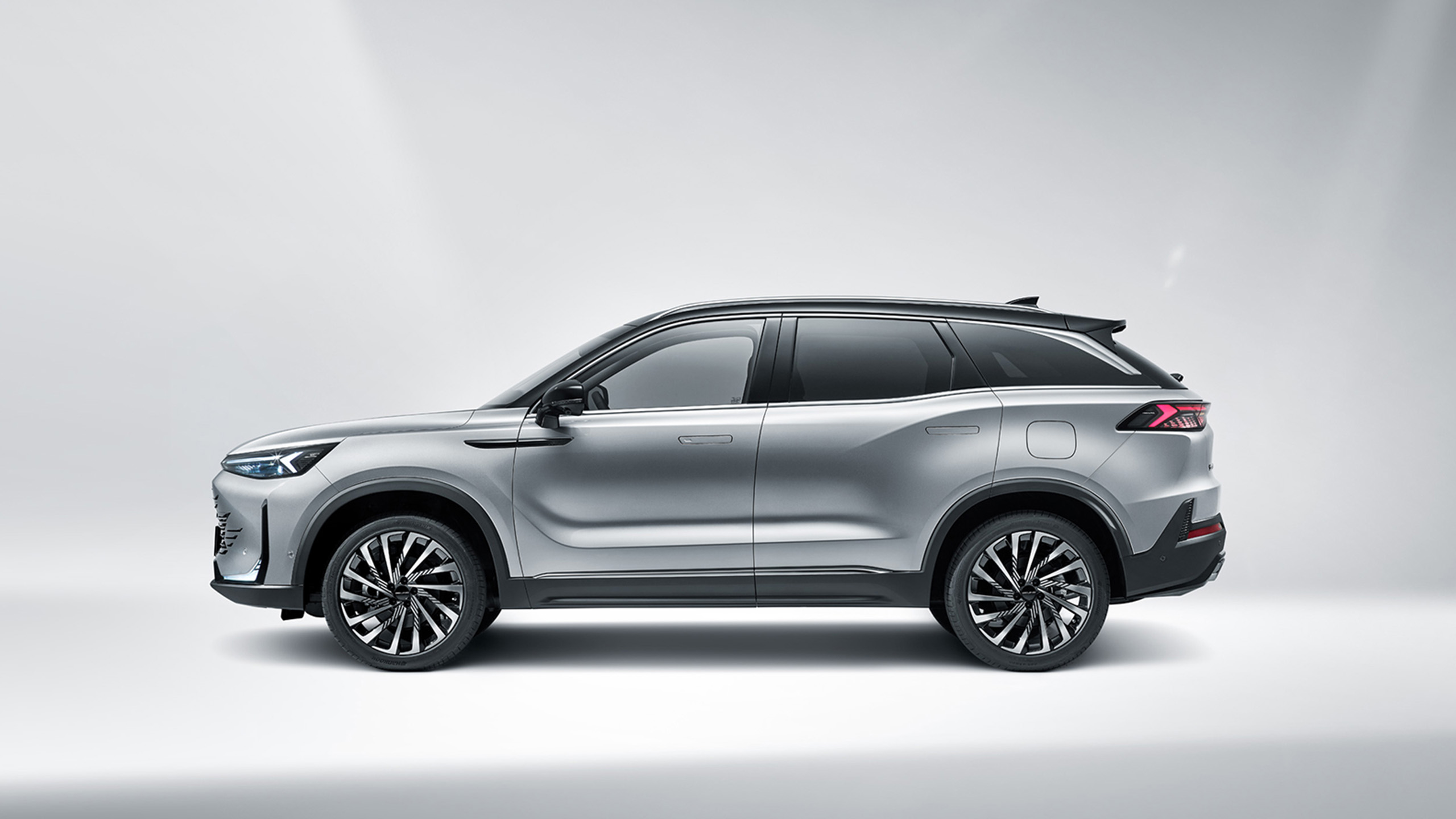 BAIC X7 - BAIC EUROPE